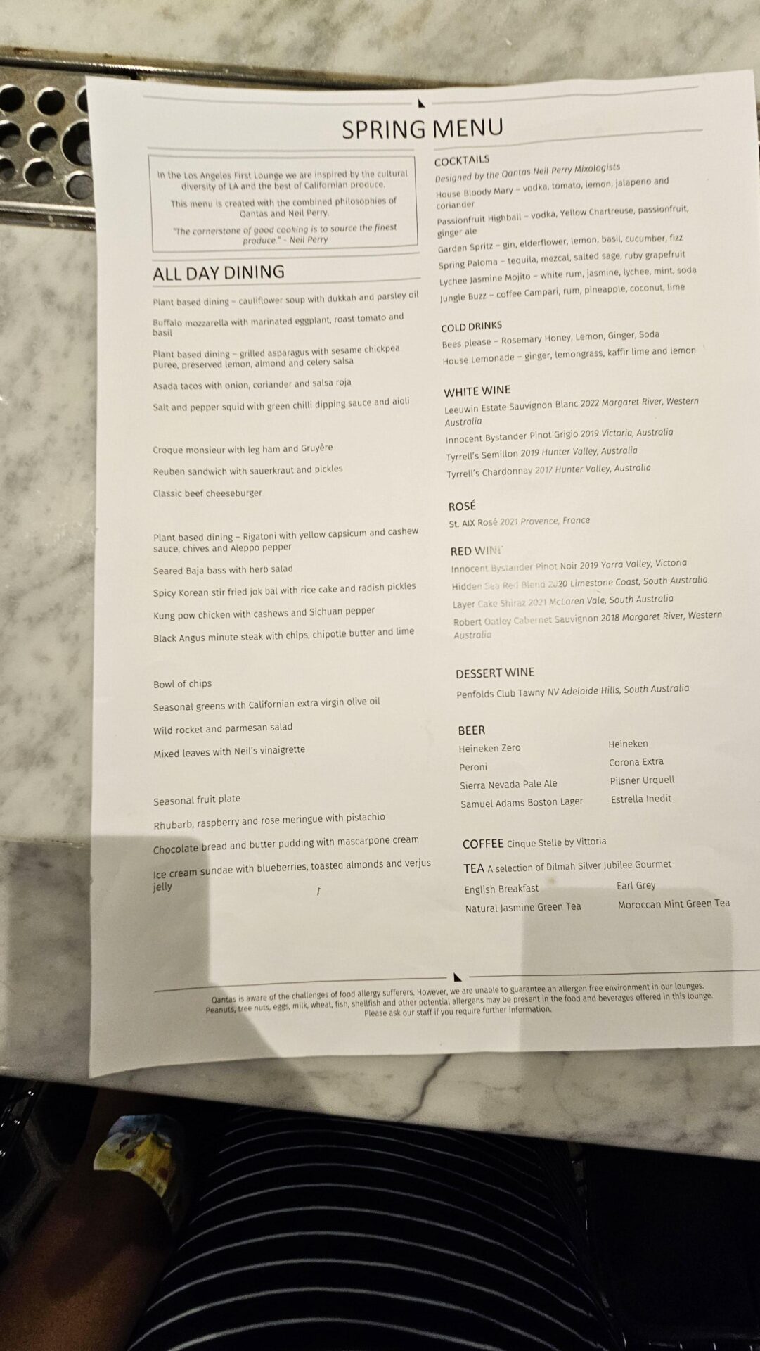 Experience the Excellence of Qantas First Class Lounge at LAX ...