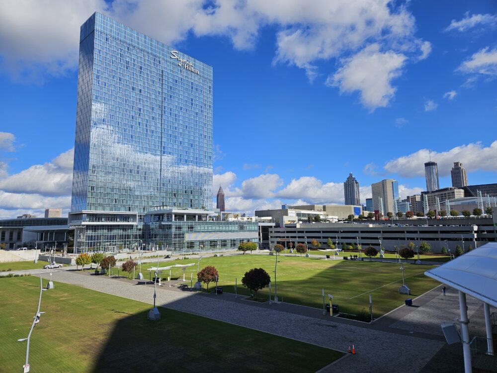 Your Complete Guide to Hilton Honors Loyalty Program - PointsToPictures